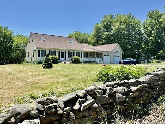 3 bedroom, Swansea MA 02777 103887203