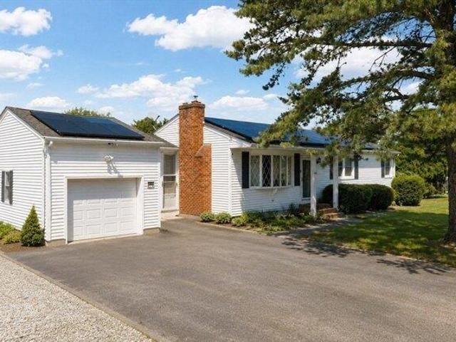 3 bedroom, Swansea MA 02777 105081228