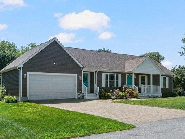 3 bedroom, Swansea MA 02777 105093287