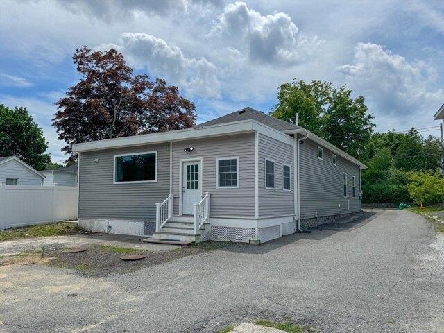 3 bedroom, Swansea MA 02777 105095484