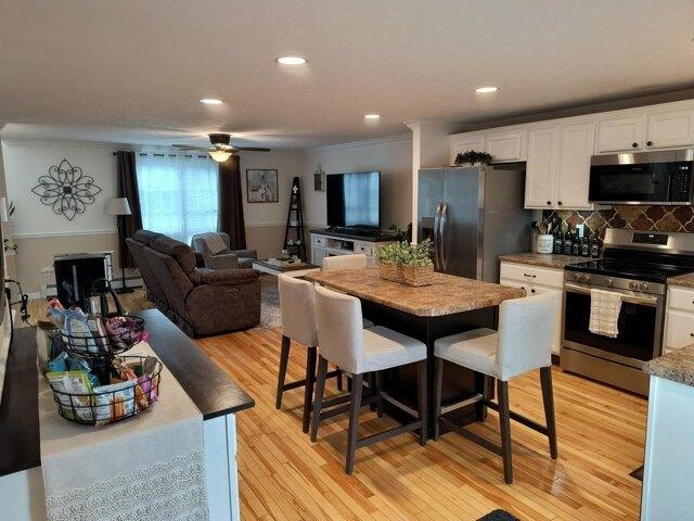 3 bedroom, Swanzey NH 03446 104042364