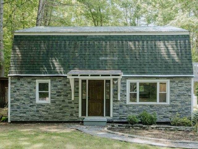 3 bedroom, Swanzey NH 03446 105106858