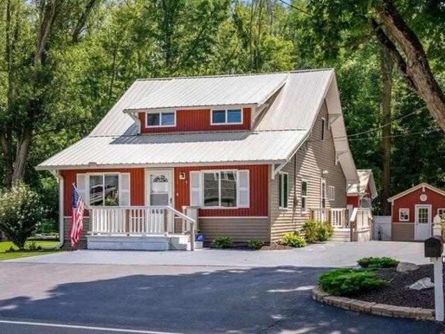 3 bedroom, Syracuse IN 46567 93628659