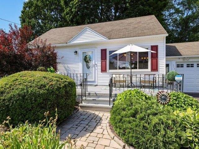 3 bedroom, Syracuse NY 13212 104921912