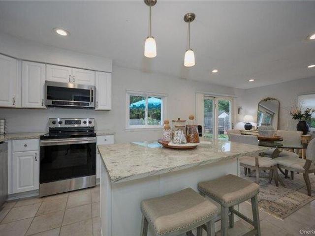3 bedroom, Poughkeepsie NY 12603 104905203