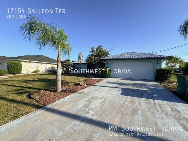3 bedroom POOL home in Port Charlotte near canal