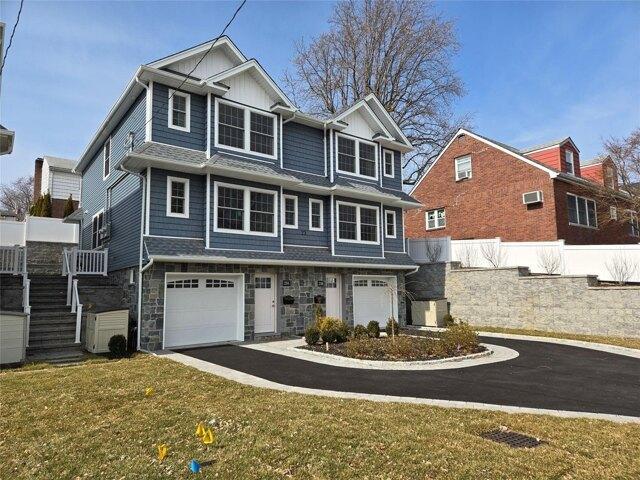 3 bedroom, Port Washington NY 11050 LS88841395