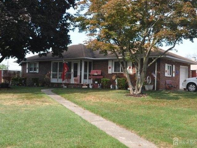 3 bedroom, Port Reading NJ 07064 104409366