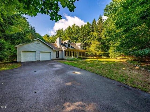 3 bedroom, Porter Corners NY 12859 104909431