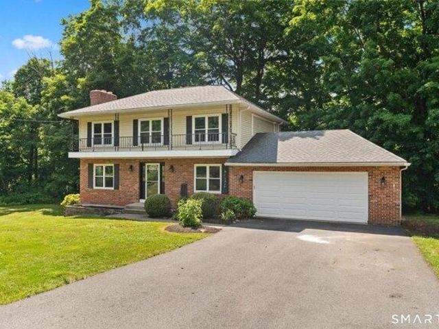 3 bedroom, Portland CT 06480 104852223