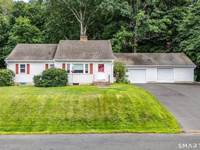 3 bedroom, Portland CT 06480 105143292