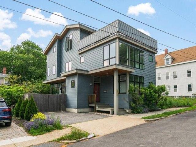 3 bedroom, Portland ME 04101 LS101577106