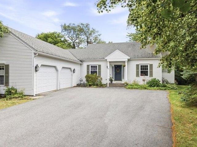 3 bedroom, Portland ME 04102 104718878