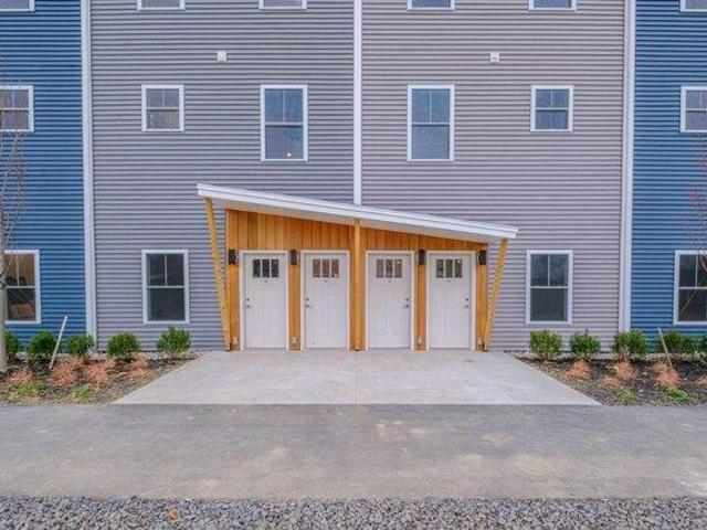 3 bedroom, Portland ME 04102 105156887