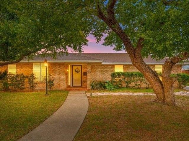 3 bedroom, Portland TX 78374 LS96574750
