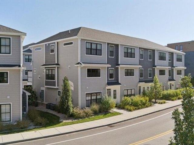 3 bedroom, Portsmouth NH 03801 102346628