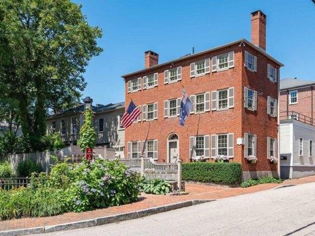 3 bedroom, Portsmouth NH 03801 104150085