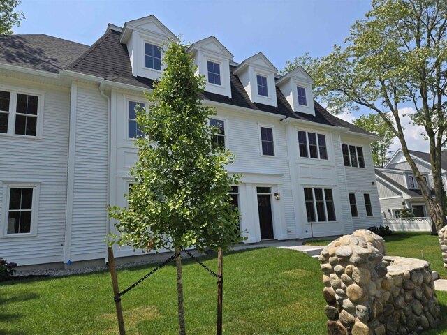3 bedroom, Portsmouth NH 03801 LS100063038