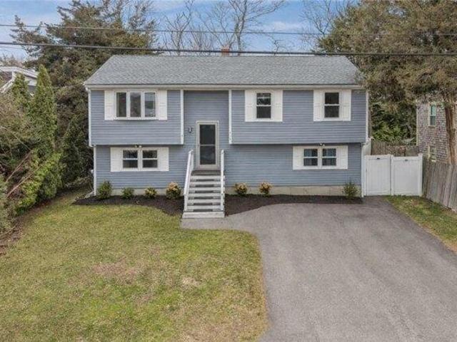3 bedroom, Portsmouth RI 02871 102218878