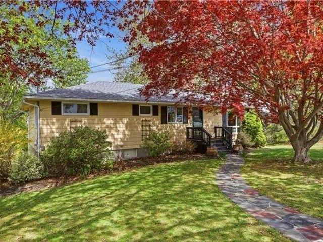 3 bedroom, Portsmouth RI 02871 102371363