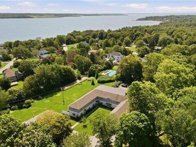 3 bedroom, Portsmouth RI 02871 105127621
