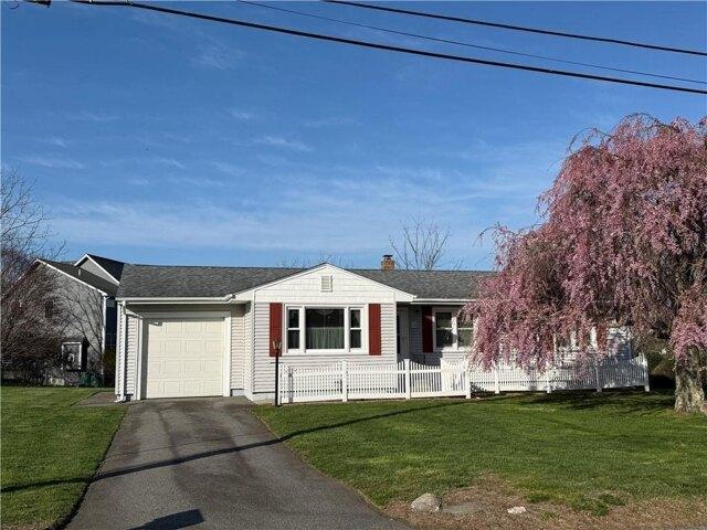 3 bedroom, Portsmouth RI 02871 LS101573939