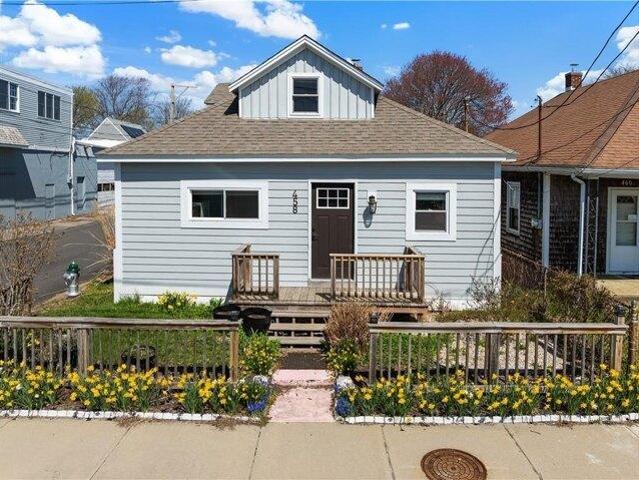 3 bedroom, Portsmouth RI 02871 LS102212055