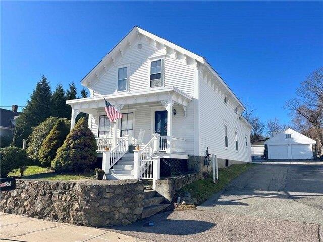 3 bedroom, Portsmouth RI 02871 LS102217775