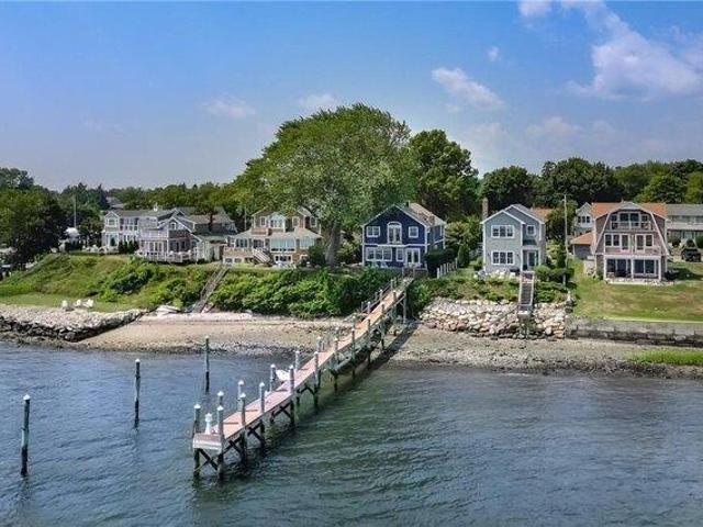 3 bedroom, Portsmouth RI 02871 LS102475044