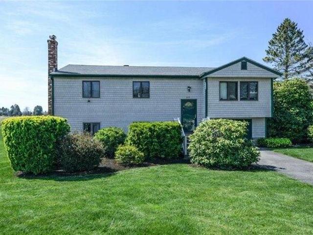 3 bedroom, Portsmouth RI 02871 LS102822928