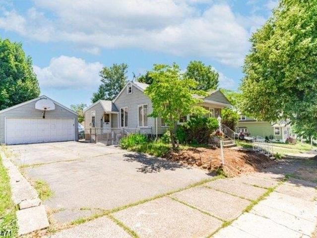 3 bedroom, Paterson NJ 07502 104540550