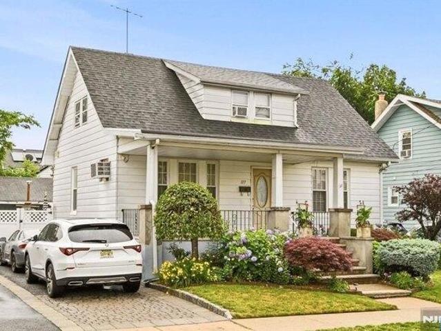 3 bedroom, Paterson NJ 07502 105155715
