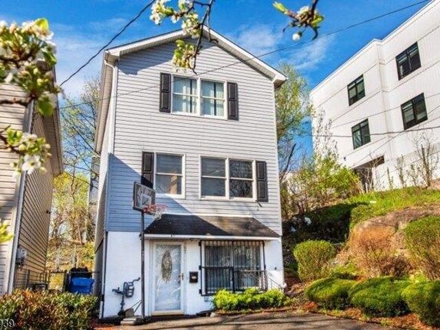 3 bedroom, Paterson NJ 07522 102584983