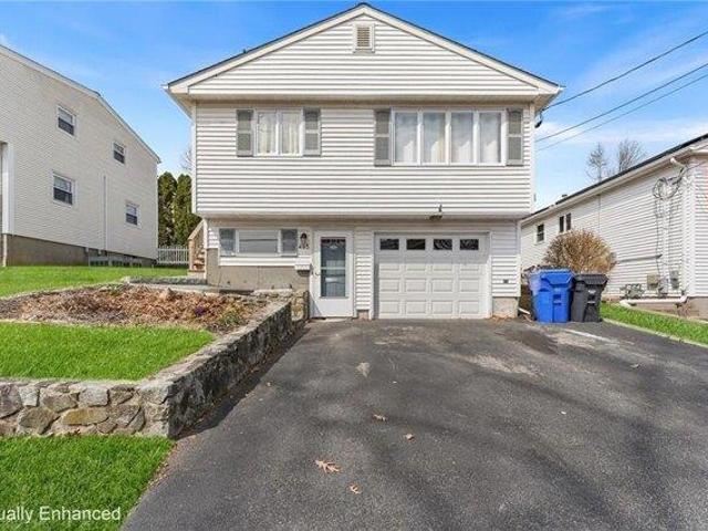 3 bedroom, Pawtucket RI 02860 102025613