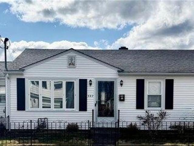 3 bedroom, Pawtucket RI 02860 102284110