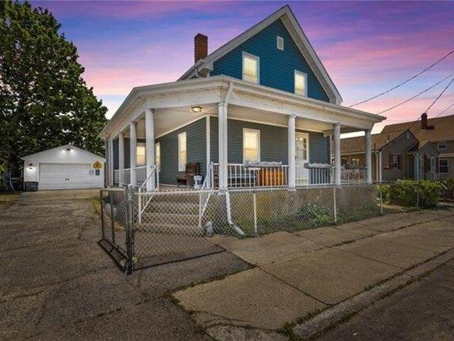 3 bedroom, Pawtucket RI 02860 104790469