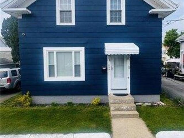 3 bedroom, Pawtucket RI 02860 104790947