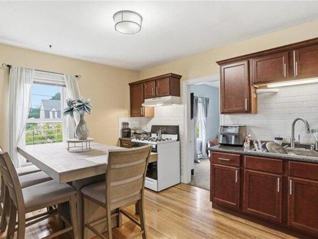 3 bedroom, Pawtucket RI 02860 104852410