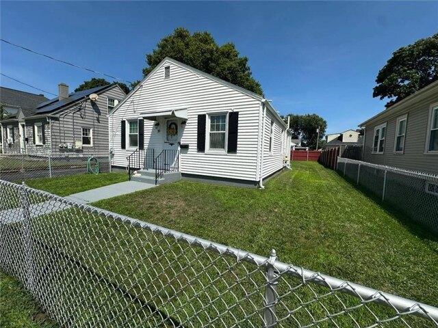 3 bedroom, Pawtucket RI 02861 102442561