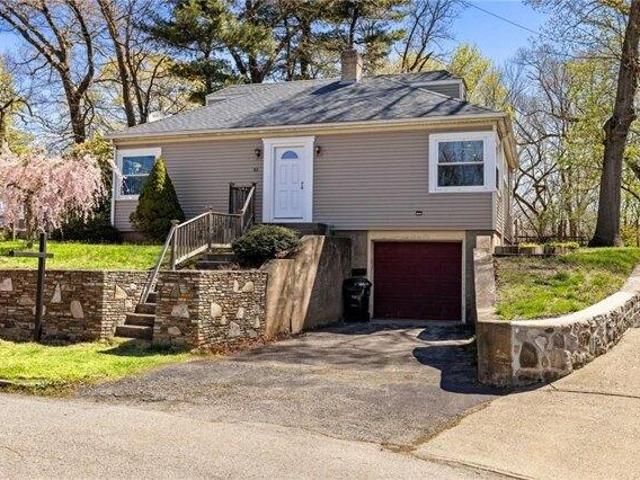 3 bedroom, Pawtucket RI 02861 102479450