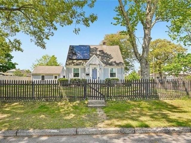 3 bedroom, Pawtucket RI 02861 102530416