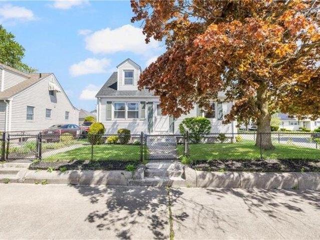 3 bedroom, Pawtucket RI 02861 103125837