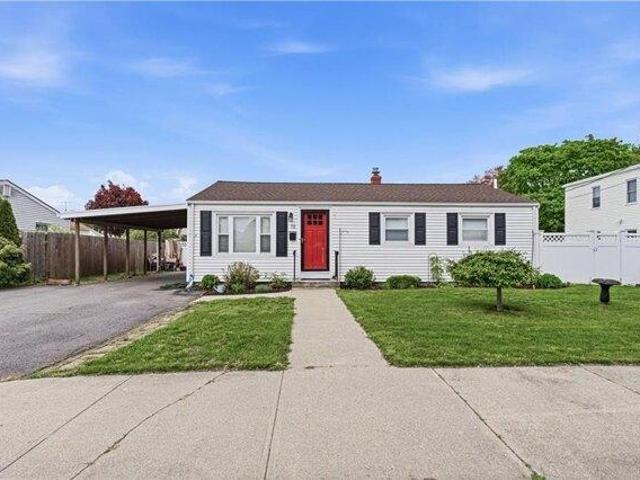 3 bedroom, Pawtucket RI 02861 103932393