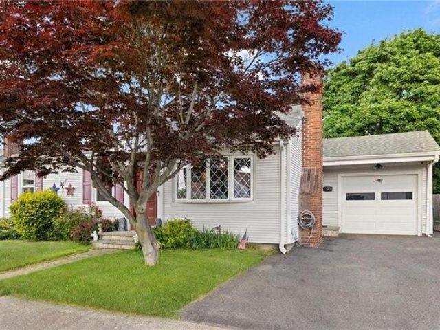 3 bedroom, Pawtucket RI 02861 104408053