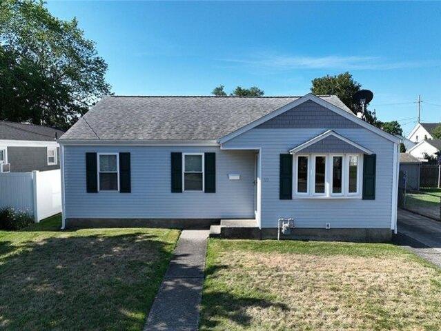 3 bedroom, Pawtucket RI 02861 105115785