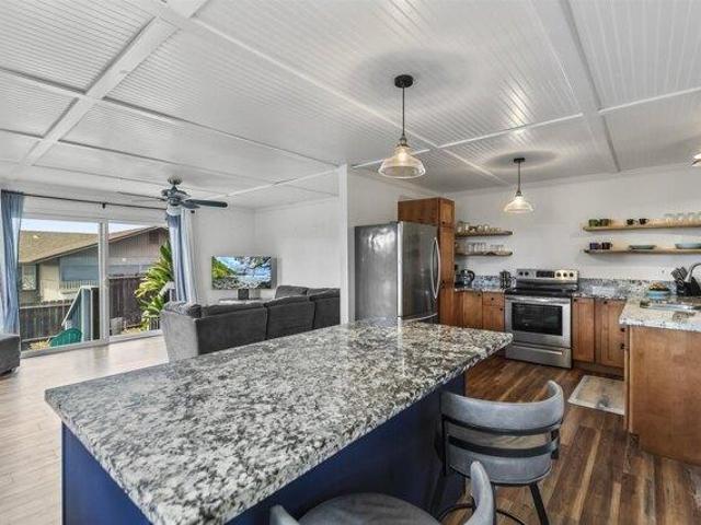 3 bedroom, Paia HI 96779 89617845