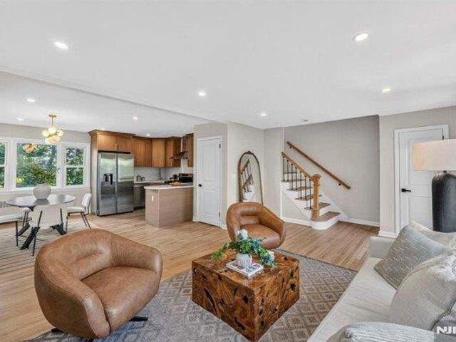 3 bedroom, Palisades Park NJ 07650 104605522