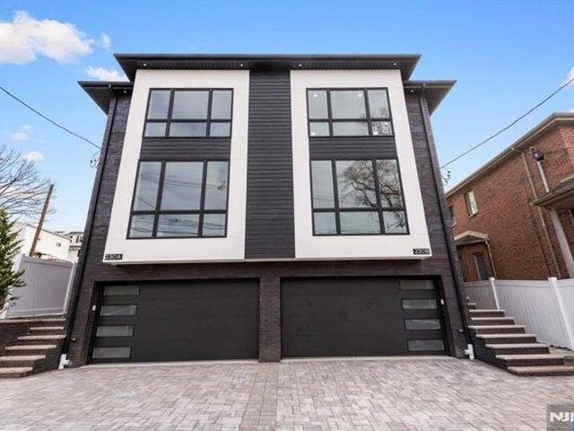 3 bedroom, Palisades Park NJ 07650 LS102215001