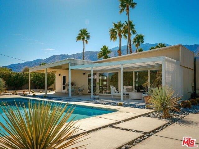 3 bedroom, Palm Springs CA 92262 LS89816246