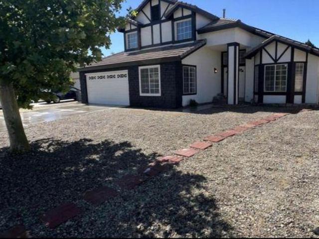 3 bedroom, Palmdale CA 97419301